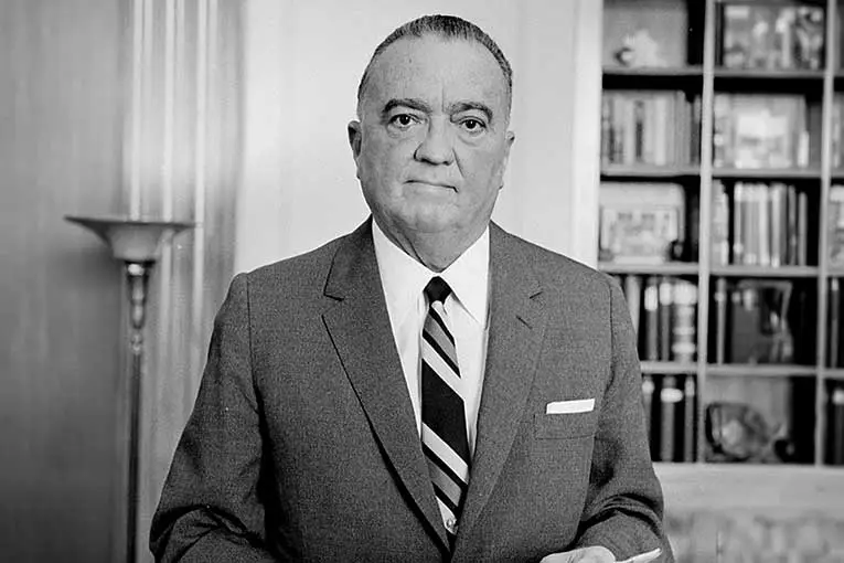 CIA vs FBI - 5 Key Differences